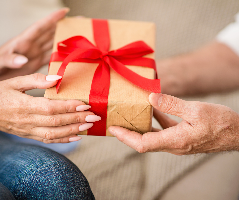 Helpful Holiday Gifts For Seniors Blue Water Homecare helpful-holiday-gifts-for-seniors-blue-water-homecare